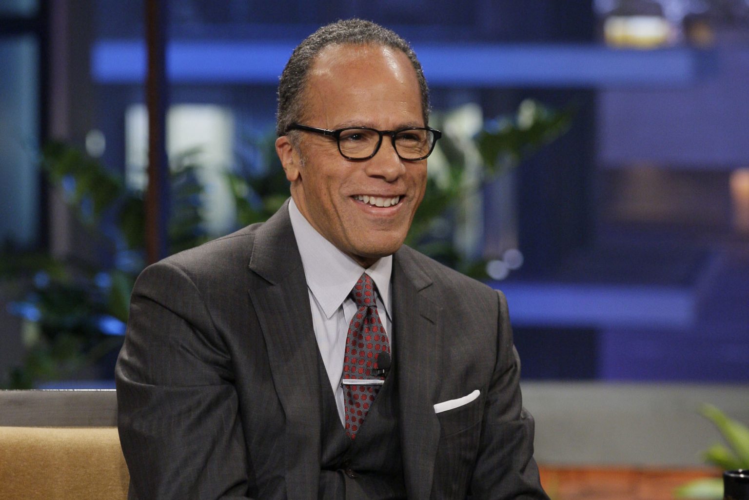 Lester Holt | CelebReligions.com