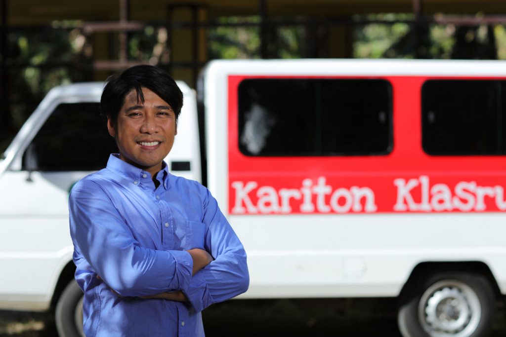 Efren Penaflorida Ethnicity, Race, and Nationality